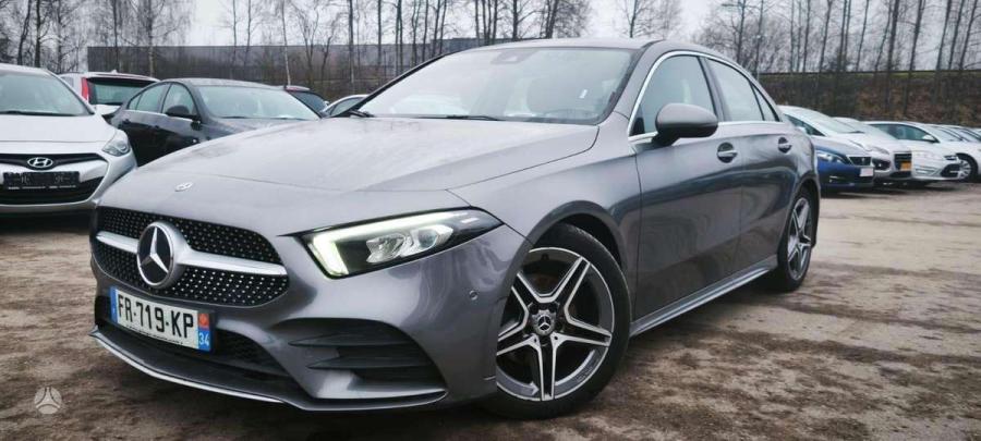 Grey Mercedes-Benz A 180 2020 in Kaunas, with an engine capacity of 1.46 L and mileage of 96 thousand km for 22869 €, photo 3 on AUTOMOTO.COM.LV