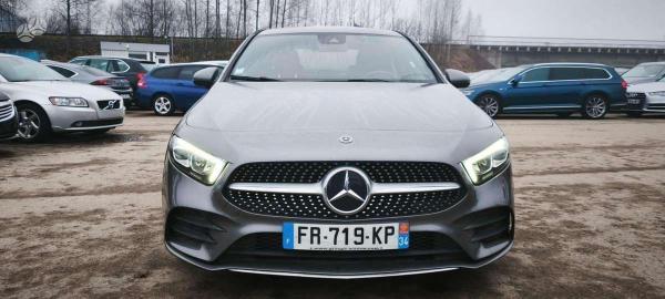 Pelēks Mercedes-Benz A 180 2020 Kauņa, ar dzinēja tilpumu 1.46 L un nobraukumu 96 tūkst. km par 22869 €, foto 3 vietnē AUTOMOTO.COM.LV