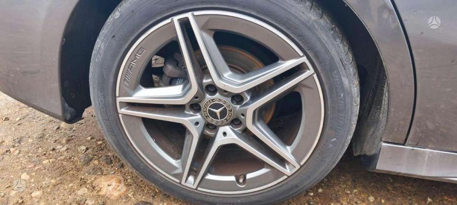 Grey Mercedes-Benz A 180 2020 in Kaunas, with an engine capacity of 1.46 L and mileage of 96 thousand km for 22869 €, photo 13 on AUTOMOTO.COM.LV