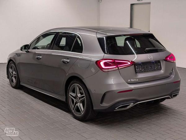 Pelēks Mercedes-Benz A 180 2022 Kauņa, ar dzinēja tilpumu 2.00 L un nobraukumu 79 tūkst. km par 25902 €, foto 3 vietnē AUTOMOTO.COM.LV