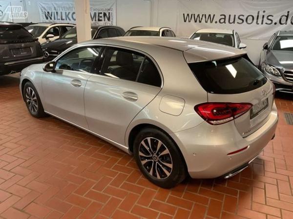 Pelēks Mercedes-Benz A 180 2022 Kauņa, ar dzinēja tilpumu 1.30 L un nobraukumu 86 tūkst. km par 22735 €, foto 5 vietnē AUTOMOTO.COM.LV