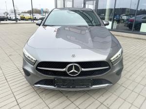 Pelēks Mercedes-Benz A 180 2023 Kauņa, ar dzinēja tilpumu 1.30 L un nobraukumu 199 tūkst. km par 18900 €, foto 2 vietnē AUTOMOTO.COM.LV