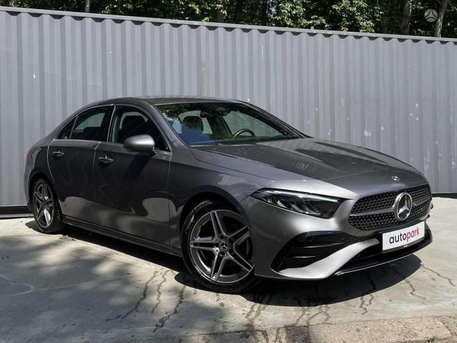 Grey Mercedes-Benz A 180 2024 in Vilnius, with an engine capacity of 1.33 L and mileage of 16 thousand km for 28900 €, photo 3 on AUTOMOTO.COM.LV