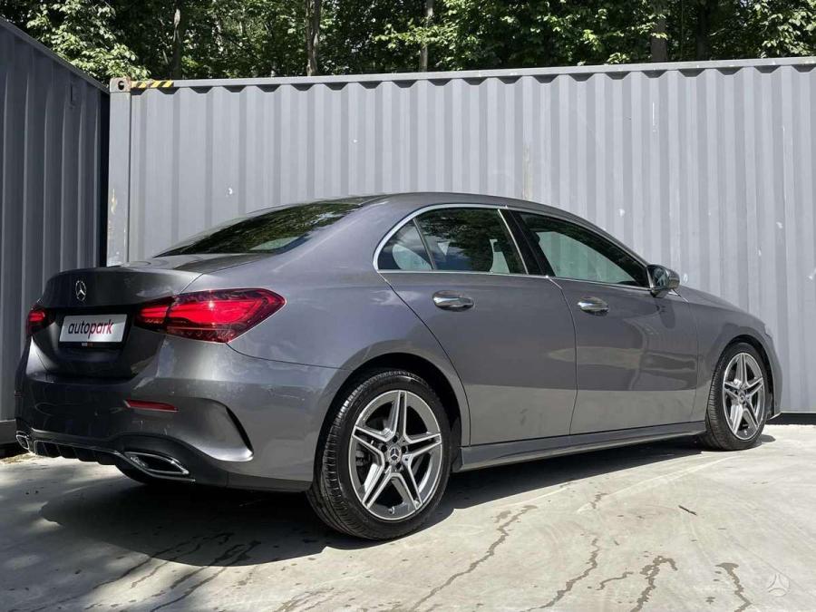 Grey Mercedes-Benz A 180 2024 in Vilnius, with an engine capacity of 1.33 L and mileage of 16 thousand km for 28900 €, photo 4 on AUTOMOTO.COM.LV