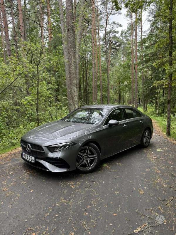 Grey Mercedes-Benz A 180 2024 in Vilnius, with an engine capacity of 1.33 L and mileage of 21 thousand km for 30000 €, photo 2 on AUTOMOTO.COM.LV
