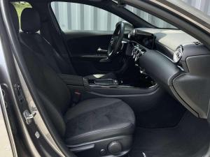 Pelēks Mercedes-Benz A 180 2024 Viļņa, ar dzinēja tilpumu 1.33 L un nobraukumu 16 tūkst. km par 28900 €, foto 8 vietnē AUTOMOTO.COM.LV