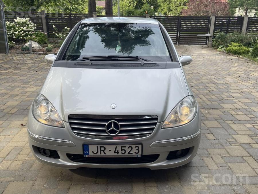 Pelēks Mercedes-Benz A 180 2008 Rīga, ar dzinēja tilpumu 1.80 L un nobraukumu 290 tūkst. km par 3000 €, foto 1 vietnē AUTOMOTO.COM.LV