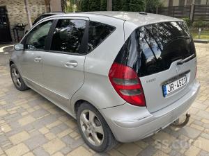 Pelēks Mercedes-Benz A 180 2008 Rīga, ar dzinēja tilpumu 1.80 L un nobraukumu 290 tūkst. km par 3000 €, foto 7 vietnē AUTOMOTO.COM.LV