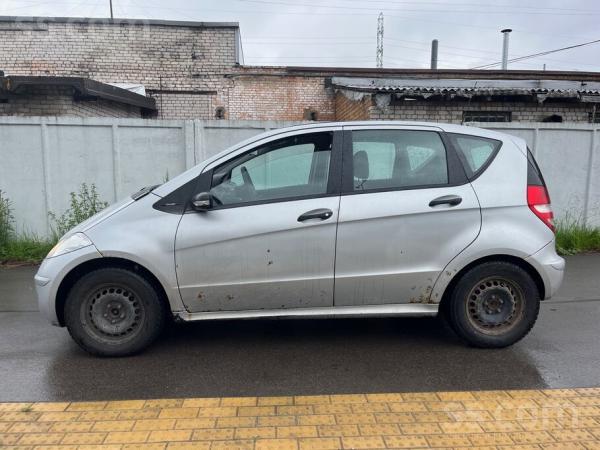 Mercedes-Benz A 180 2004 in Riga, with an engine capacity of 2.00 L and mileage of 180 thousand km for 900 €, photo 2 on AUTOMOTO.COM.LV