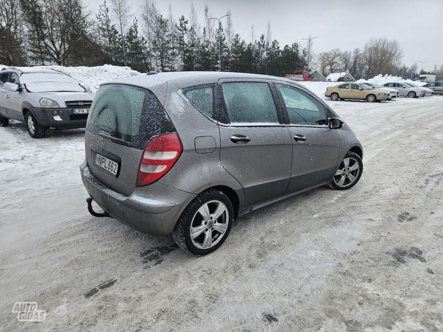 Mercedes-Benz A 180 2005 in Gargzdai, with an engine capacity of 2.00 L and mileage of 284 thousand km for 650 €, photo 2 on AUTOMOTO.COM.LV
