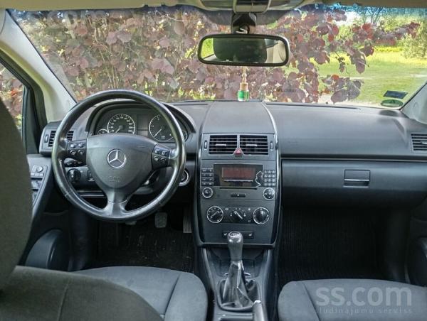 Mercedes-Benz A 180 2007 in Daugavpils, with an engine capacity of 2.00 L and mileage of 226 thousand km for 10000 €, photo 3 on AUTOMOTO.COM.LV