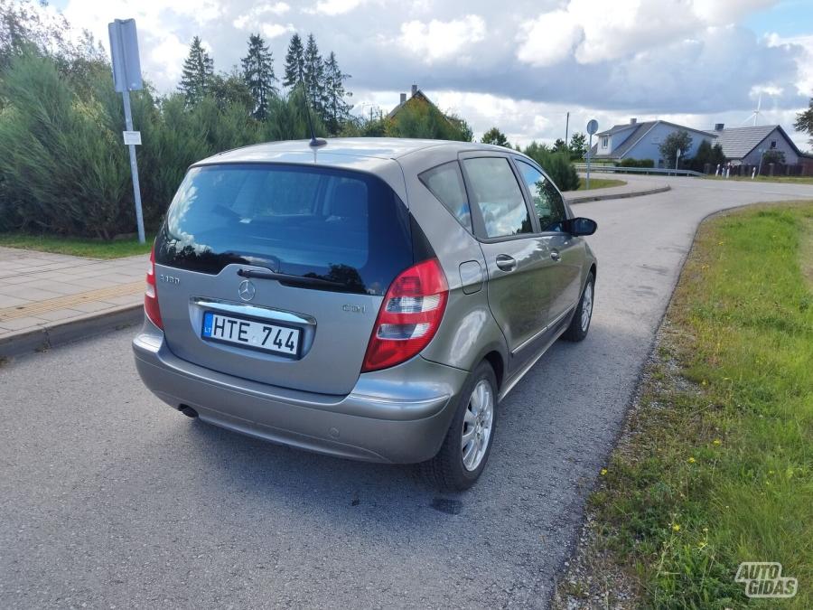 Mercedes-Benz A 180 2007 Mažeikiai, ar dzinēja tilpumu 2.00 L un nobraukumu 291 tūkst. km par 1300 €, foto 5 vietnē AUTOMOTO.COM.LV