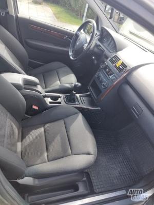 Mercedes-Benz A 180 2007 Mažeikiai, ar dzinēja tilpumu 2.00 L un nobraukumu 291 tūkst. km par 1300 €, foto 9 vietnē AUTOMOTO.COM.LV