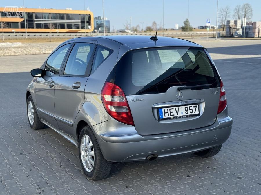 Mercedes-Benz A 180 2008 in Vilnius, with an engine capacity of 2.00 L and mileage of 230 thousand km for 1200 €, photo 4 on AUTOMOTO.COM.LV