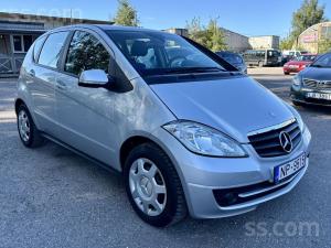 Mercedes-Benz A 180 2008 Rīga, ar dzinēja tilpumu 2.00 L un nobraukumu 0 tūkst. km par 2590 €, foto  vietnē AUTOMOTO.COM.LV