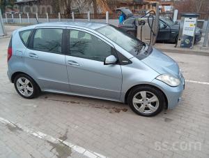 Mercedes-Benz A 180 2009 Cēsis, ar dzinēja tilpumu 2.00 L un nobraukumu 282 tūkst. km par 1490 €, foto 5 vietnē AUTOMOTO.COM.LV
