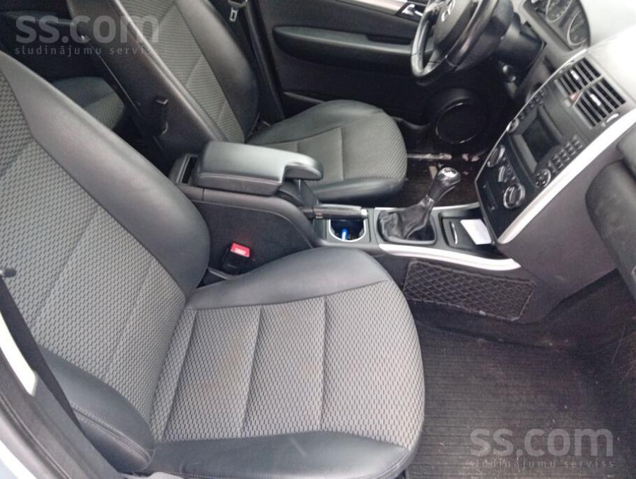 Mercedes-Benz A 180 2009 Cēsis, ar dzinēja tilpumu 2.00 L un nobraukumu 282 tūkst. km par 1490 €, foto 11 vietnē AUTOMOTO.COM.LV