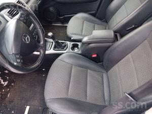 Mercedes-Benz A 180 2009 Cēsis, ar dzinēja tilpumu 2.00 L un nobraukumu 282 tūkst. km par 1490 €, foto 12 vietnē AUTOMOTO.COM.LV