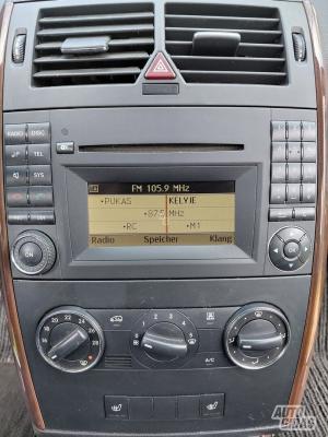 Мерседес А 180 2009 в Каунас, объемом двигателя 2.00 л и пробегом 325 тыс. км за 2600 €, фото 19 на AUTOMOTO.COM.LV