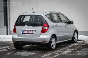 Mercedes-Benz A 180 2010 Rīga, ar dzinēja tilpumu 2.00 L un nobraukumu 0 tūkst. km par 3995 €, foto 4 vietnē AUTOMOTO.COM.LV