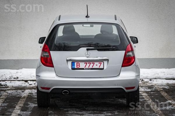 Mercedes-Benz A 180 2010 in Riga, with an engine capacity of 2.00 L and mileage of 0 thousand km for 3995 €, photo 5 on AUTOMOTO.COM.LV