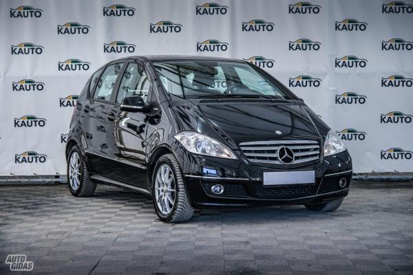 Mercedes-Benz A 180 2010 in Kaunas, with an engine capacity of 2.00 L and mileage of 274 thousand km for 2990 €, photo 2 on AUTOMOTO.COM.LV
