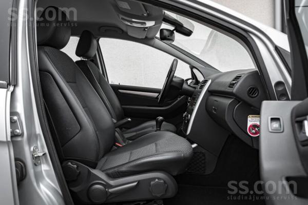 Mercedes-Benz A 180 2010 in Riga, with an engine capacity of 2.00 L and mileage of 247 thousand km for 3695 €, photo 9 on AUTOMOTO.COM.LV