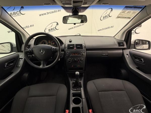 Mercedes-Benz A 180 2012 in Vilnius, with an engine capacity of 1.70 L and mileage of 209 thousand km for 3200 €, photo 4 on AUTOMOTO.COM.LV
