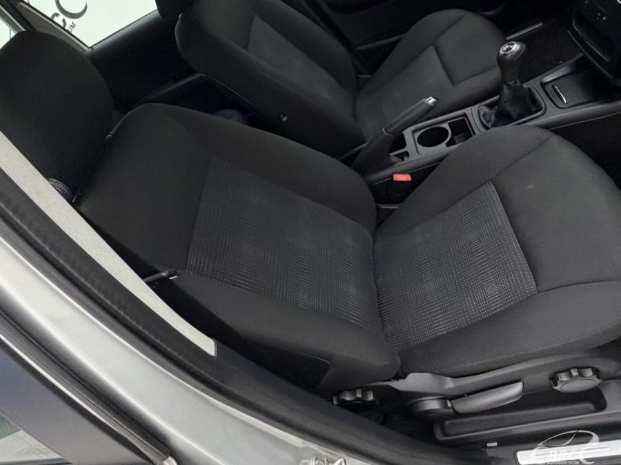Mercedes-Benz A 180 2012 in Vilnius, with an engine capacity of 1.70 L and mileage of 209 thousand km for 3200 €, photo 6 on AUTOMOTO.COM.LV