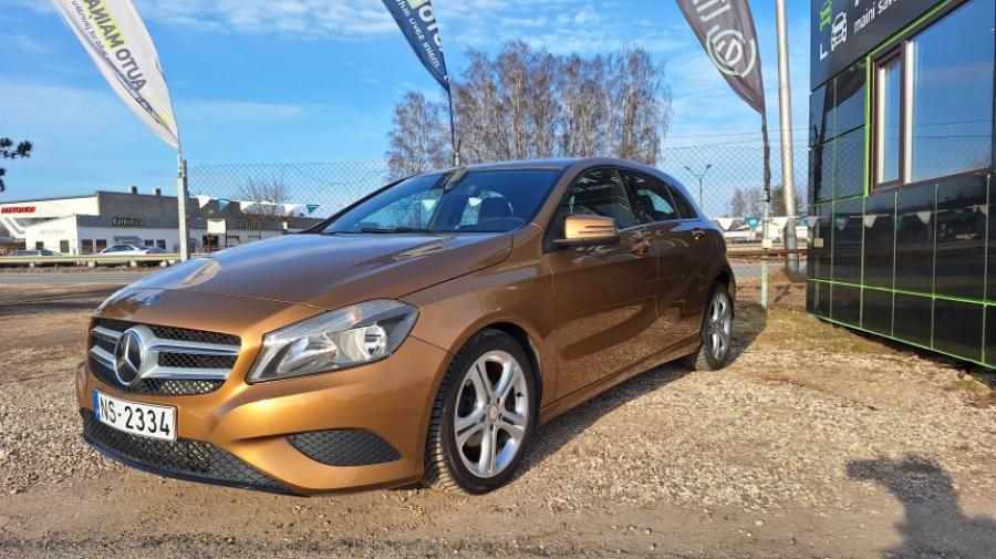 Mercedes-Benz A 180 2013 in Riga, with an engine capacity of 1.80 L and mileage of 286 thousand km for 12300 €, photo 4 on AUTOMOTO.COM.LV
