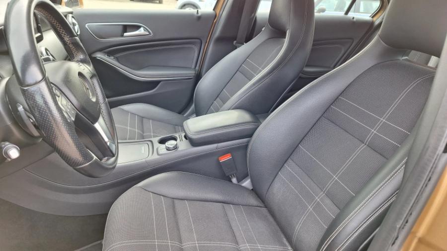 Mercedes-Benz A 180 2013 in Riga, with an engine capacity of 1.80 L and mileage of 286 thousand km for 12300 €, photo 7 on AUTOMOTO.COM.LV