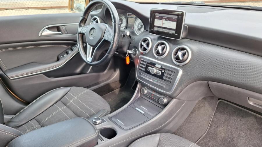 Mercedes-Benz A 180 2013 in Riga, with an engine capacity of 1.80 L and mileage of 286 thousand km for 12300 €, photo 14 on AUTOMOTO.COM.LV