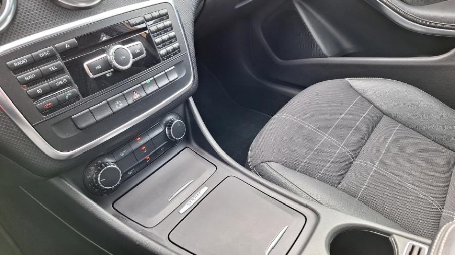 Mercedes-Benz A 180 2013 in Riga, with an engine capacity of 1.80 L and mileage of 286 thousand km for 12300 €, photo 19 on AUTOMOTO.COM.LV