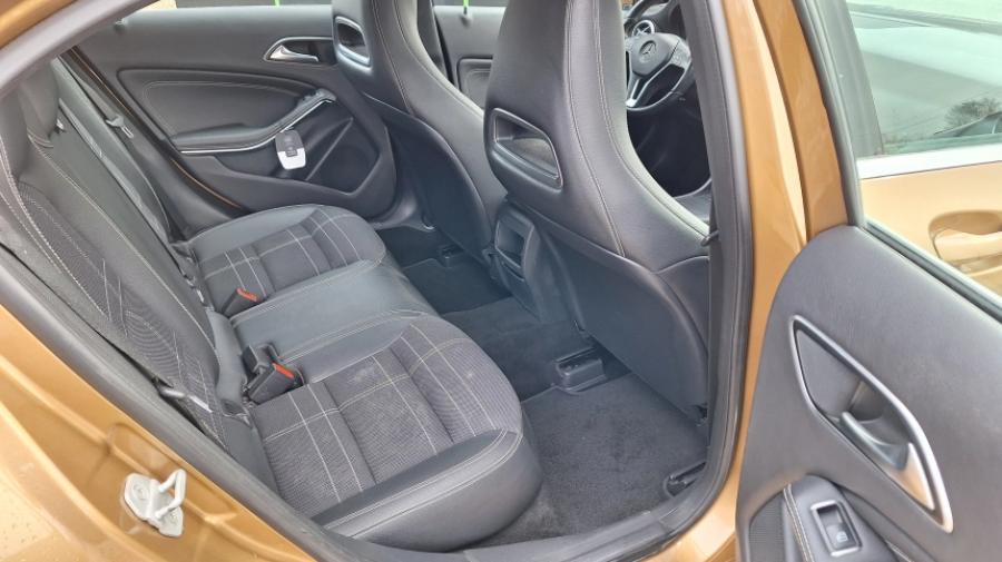 Mercedes-Benz A 180 2013 in Riga, with an engine capacity of 1.80 L and mileage of 286 thousand km for 12300 €, photo 22 on AUTOMOTO.COM.LV