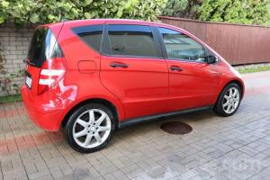 Red Mercedes-Benz A 180 2005 in Liepaja, with an engine capacity of 2.00 L and mileage of 0 thousand km for 2350 €, photo 4 on AUTOMOTO.COM.LV