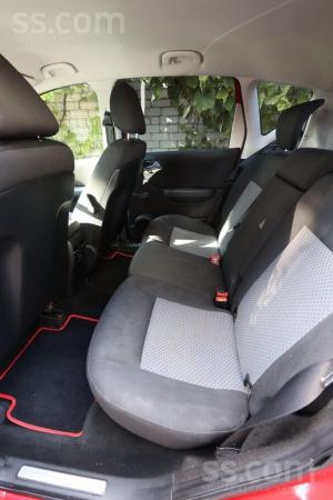 Red Mercedes-Benz A 180 2005 in Liepaja, with an engine capacity of 2.00 L and mileage of 0 thousand km for 2350 €, photo 8 on AUTOMOTO.COM.LV