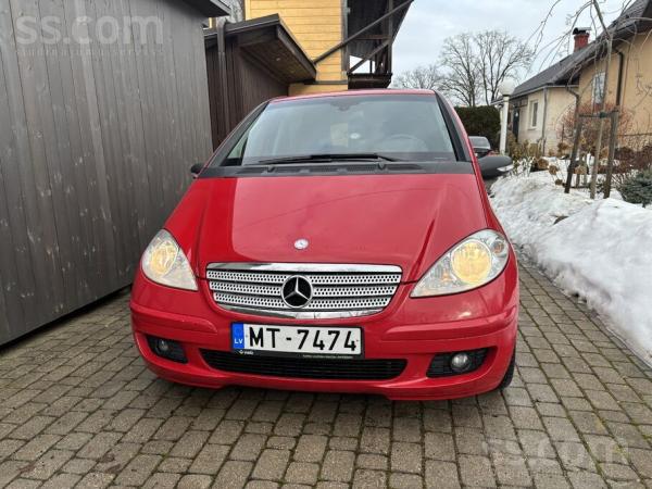 Red Mercedes-Benz A 180 2008 in Valka, with an engine capacity of 2.00 L and mileage of 189 thousand km for 3700 €, photo 2 on AUTOMOTO.COM.LV