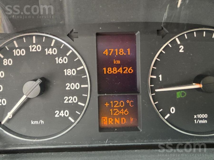Sarkans Mercedes-Benz A 180 2008 Valka, ar dzinēja tilpumu 2.00 L un nobraukumu 189 tūkst. km par 3700 €, foto 10 vietnē AUTOMOTO.COM.LV