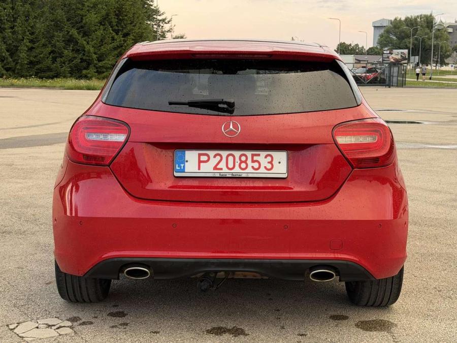 Red Mercedes-Benz A 180 2012 in Taurage, with an engine capacity of 1.60 L and mileage of 190 thousand km for 6500 €, photo 9 on AUTOMOTO.COM.LV