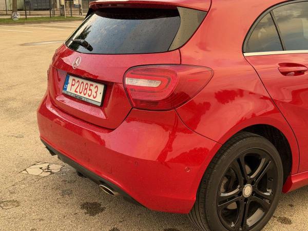 Red Mercedes-Benz A 180 2012 in Taurage, with an engine capacity of 1.60 L and mileage of 190 thousand km for 6500 €, photo 9 on AUTOMOTO.COM.LV