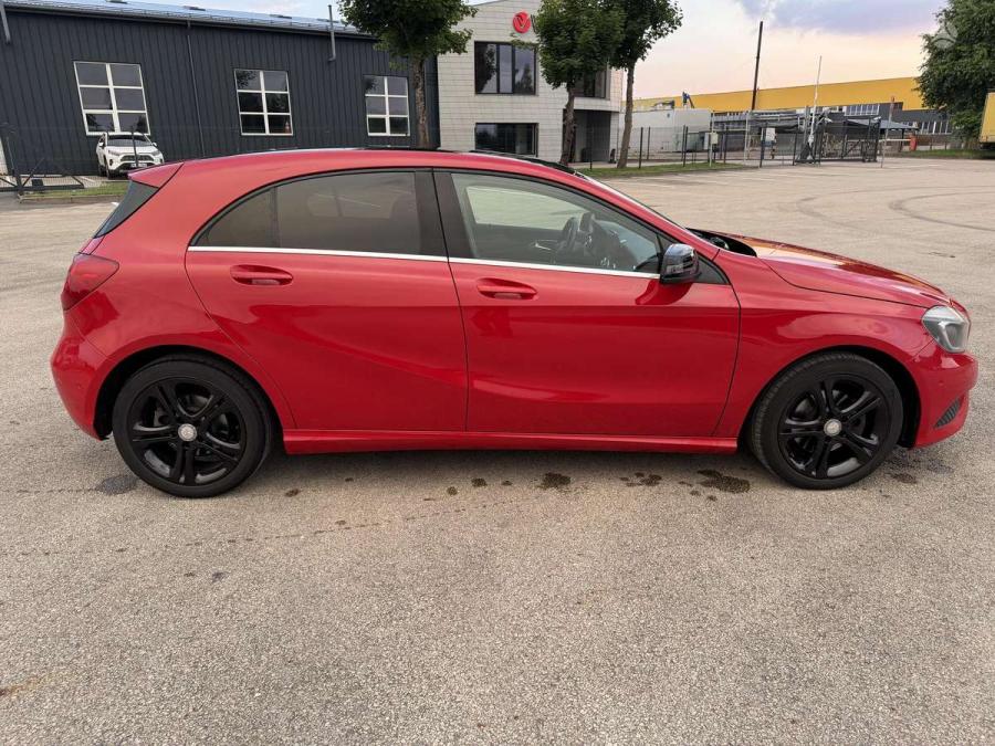 Red Mercedes-Benz A 180 2012 in Taurage, with an engine capacity of 1.60 L and mileage of 190 thousand km for 6500 €, photo 12 on AUTOMOTO.COM.LV