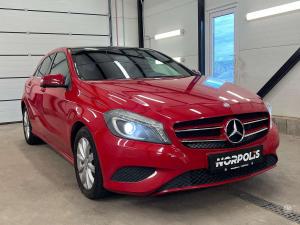 Sarkans Mercedes-Benz A 180 2013 Viļņa, ar dzinēja tilpumu 1.80 L un nobraukumu 198 tūkst. km par 9680 €, foto  vietnē AUTOMOTO.COM.LV