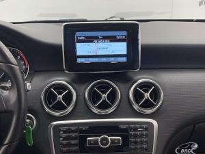 Sarkans Mercedes-Benz A 180 2014 Viļņa, ar dzinēja tilpumu 1.80 L un nobraukumu 202 tūkst. km par 7200 €, foto 17 vietnē AUTOMOTO.COM.LV