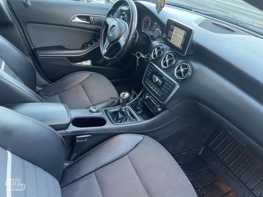 Mercedes-Benz A 180 2012 in Vilnius, with an engine capacity of 1.60 L and mileage of 252 thousand km for 6499 €, photo 9 on AUTOMOTO.COM.LV