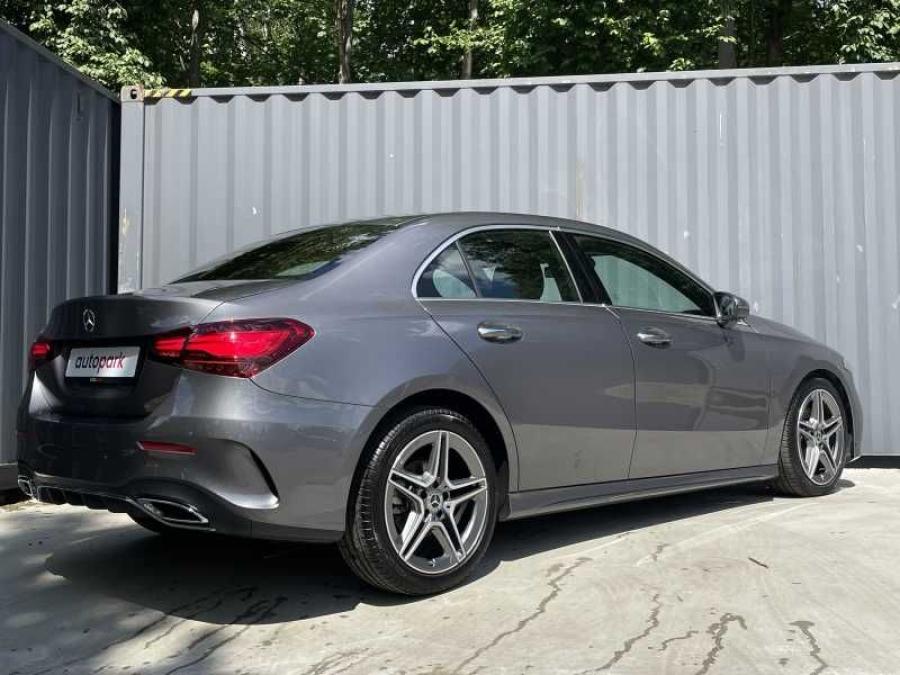 Mercedes-Benz A 180 2024 in Vilnius, with an engine capacity of 1.33 L and mileage of 16 thousand km for 28900 €, photo 4 on AUTOMOTO.COM.LV