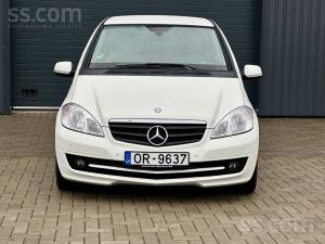 Balts Mercedes-Benz A 180 2010 Talsi, ar dzinēja tilpumu 2.00 L un nobraukumu 138 tūkst. km par 4250 €, foto 3 vietnē AUTOMOTO.COM.LV