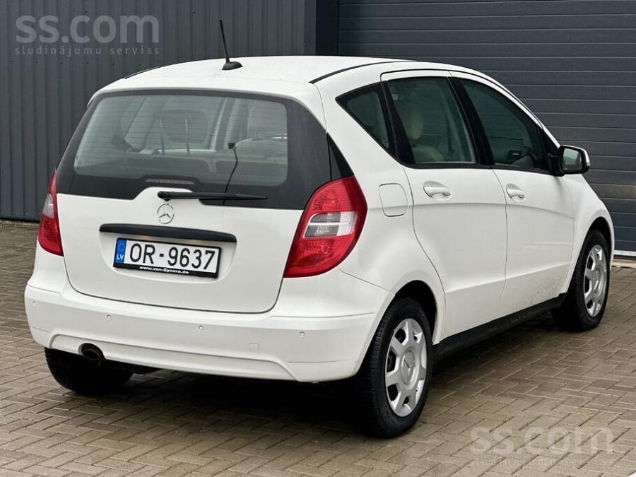Balts Mercedes-Benz A 180 2010 Talsi, ar dzinēja tilpumu 2.00 L un nobraukumu 138 tūkst. km par 4250 €, foto 7 vietnē AUTOMOTO.COM.LV