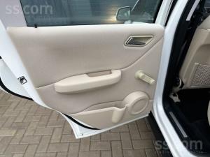 Balts Mercedes-Benz A 180 2010 Talsi, ar dzinēja tilpumu 2.00 L un nobraukumu 138 tūkst. km par 4250 €, foto 16 vietnē AUTOMOTO.COM.LV