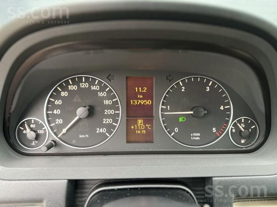 Balts Mercedes-Benz A 180 2010 Talsi, ar dzinēja tilpumu 2.00 L un nobraukumu 138 tūkst. km par 4250 €, foto 24 vietnē AUTOMOTO.COM.LV