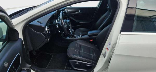 White Mercedes-Benz A 180 2012 in Marijampole, with an engine capacity of 1.60 L and mileage of 185 thousand km for 7900 €, photo 10 on AUTOMOTO.COM.LV